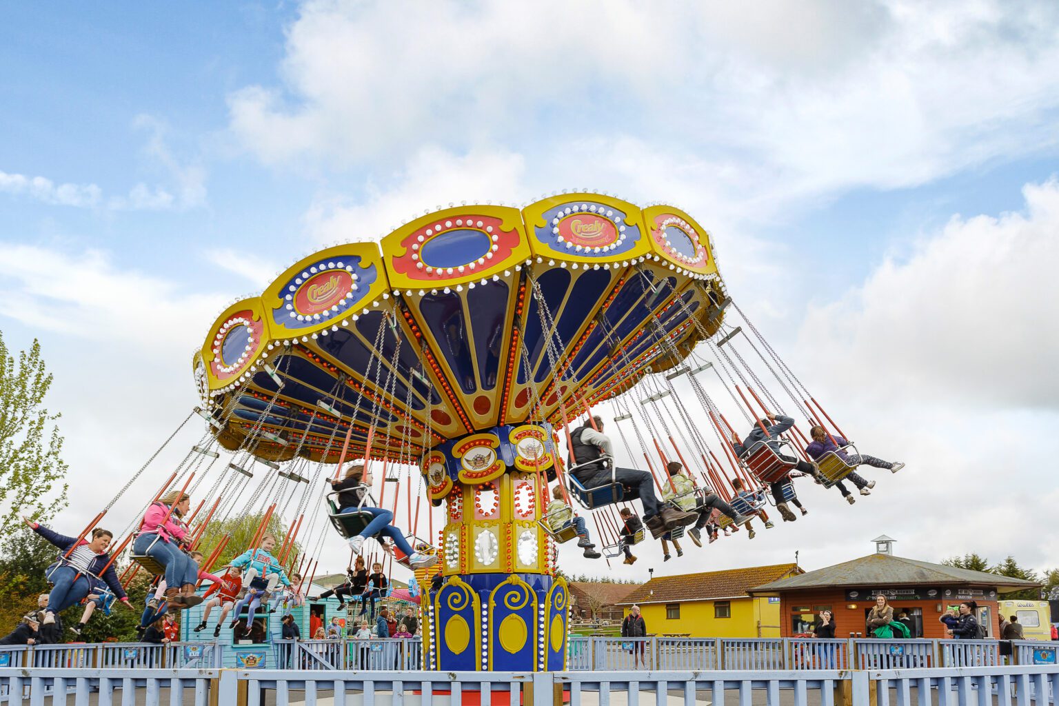 Crealy Theme Park | Best Value Family Theme Park Days Out