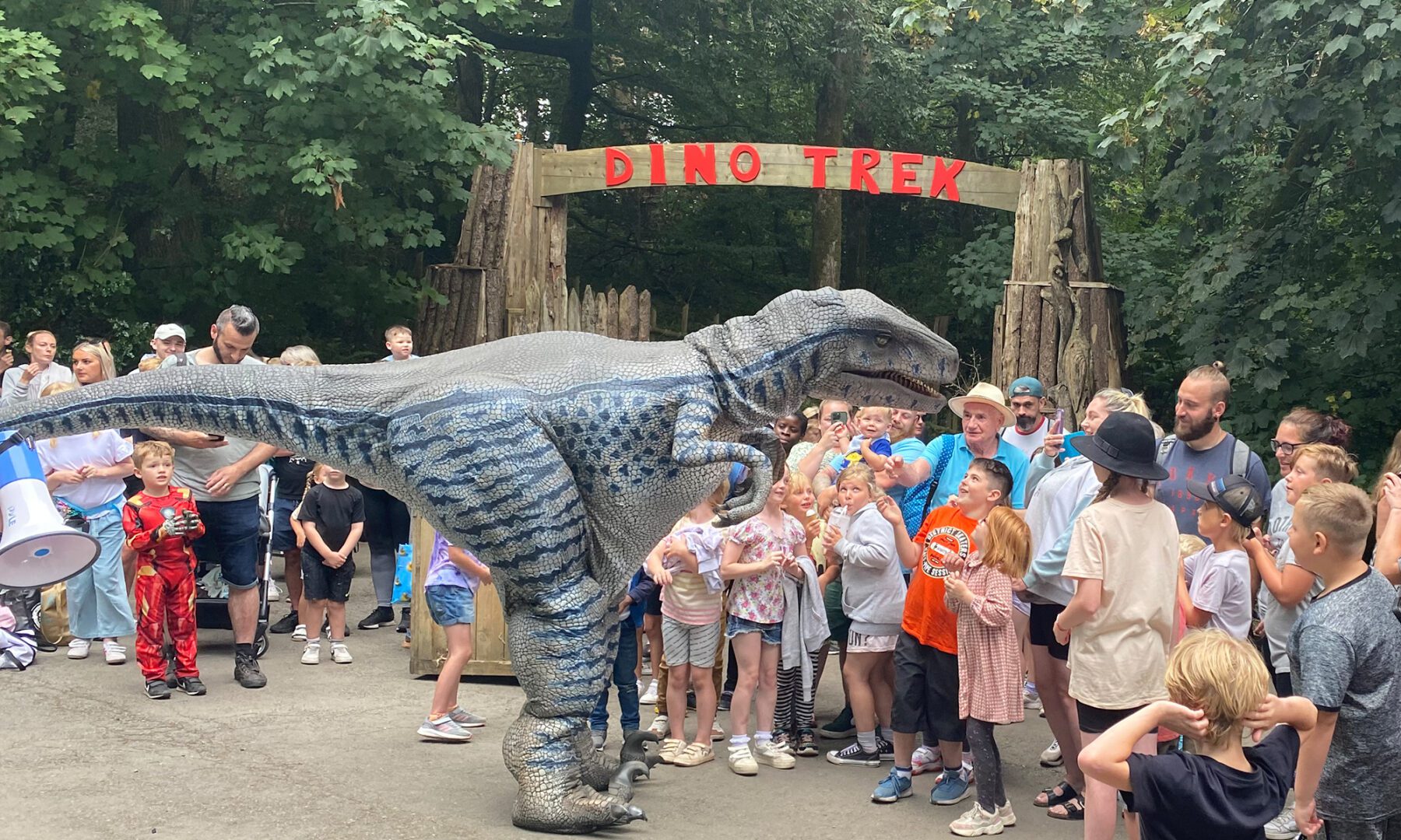 See Ritchie Raptor at Woodlands Family Theme Park!