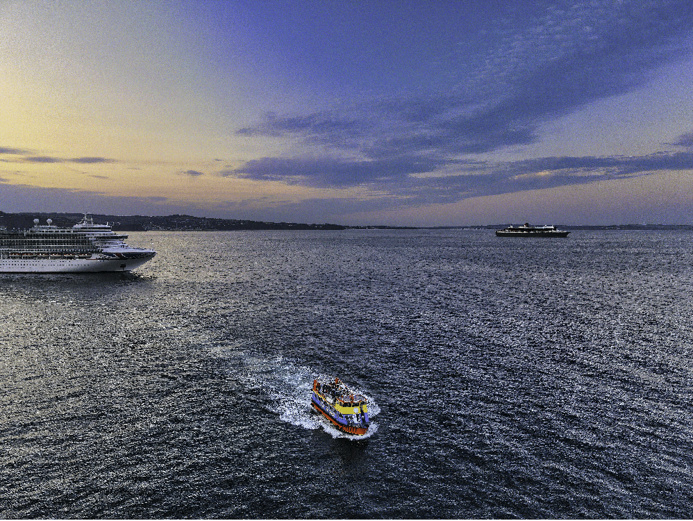 Cruise Ships - Sightseeing Tours Exmouth | Devon's Top Attractions