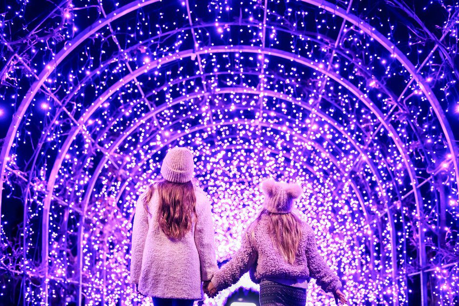 Immersive light and sound Christmas illuminations